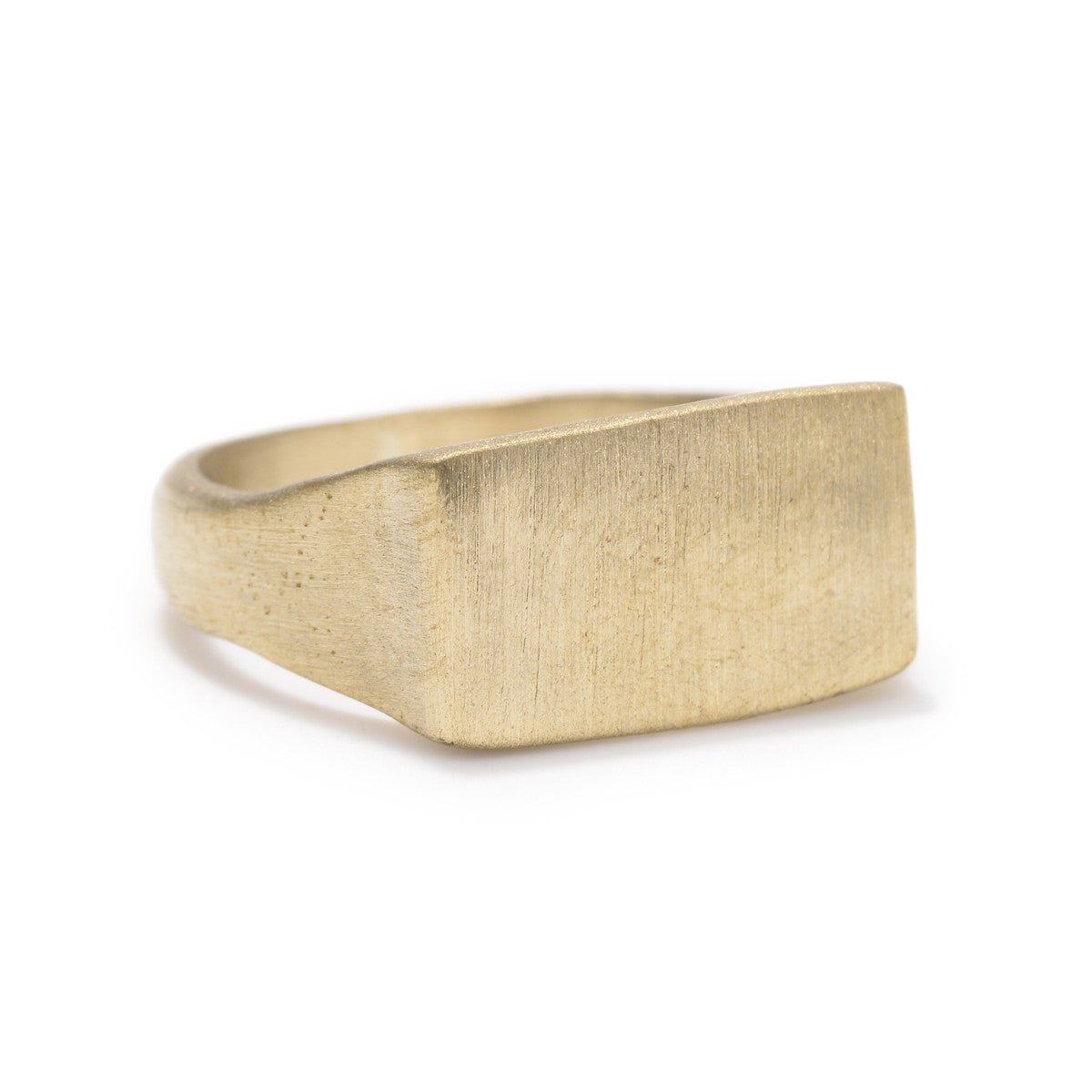 Lawrence Ring – Tarin Thomas